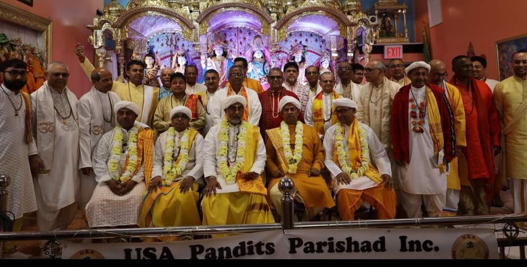 Newly Installed Dharmacharya with Family members & Pandits